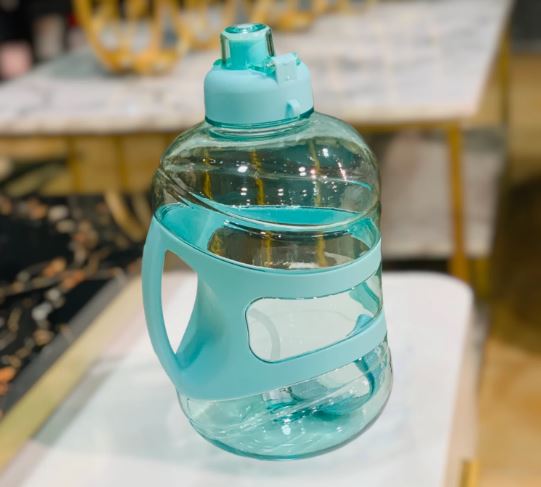 Leakproof Gallon Water Bottle 2200ml – Gifto.pk