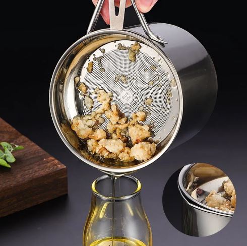 Stainless Steel Kitchen Oil Filter Pot With Tray – Gifto.pk